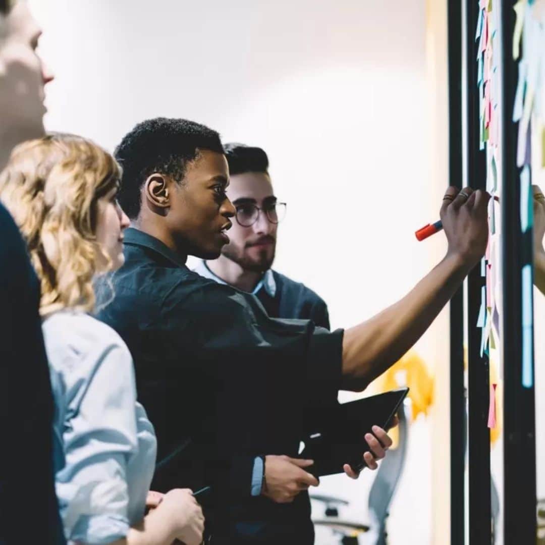 Team Building Game Ideas for Fun & Engagement