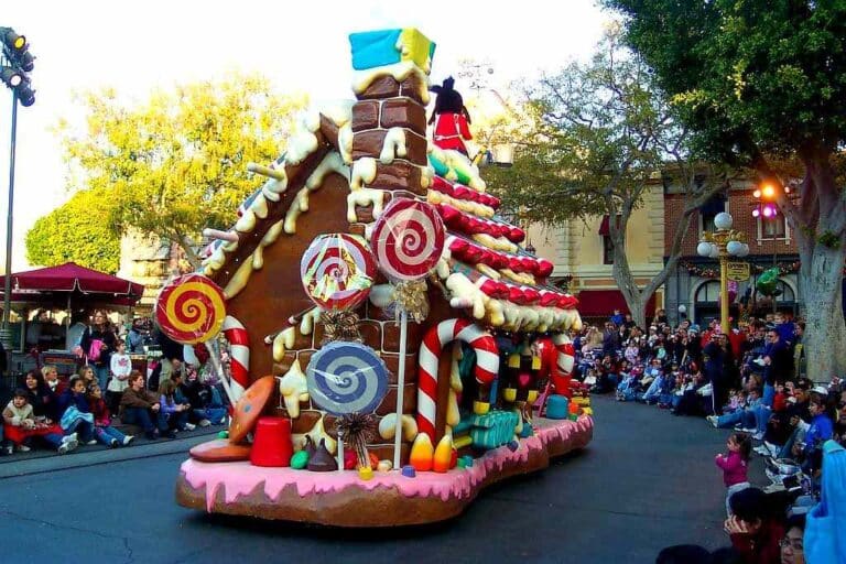 Christmas parade float Ideas – Creative Displays