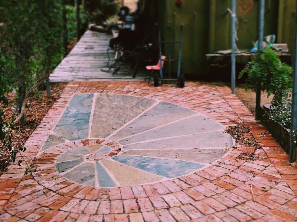 Brick Pathway Ideas to Transform Your Outdoor Space