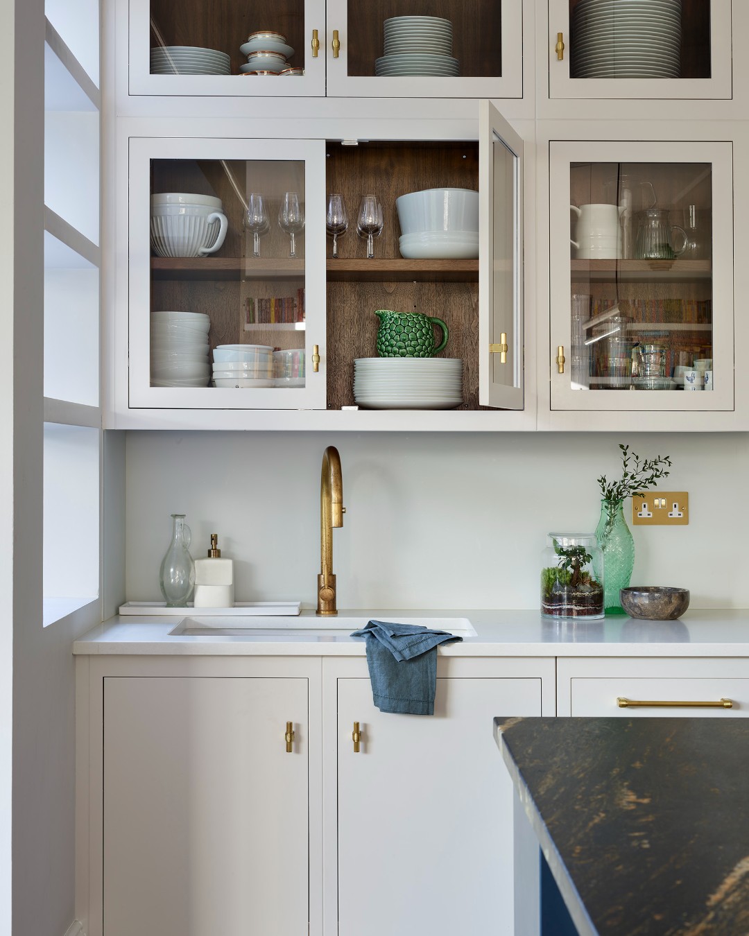 Pantry Cabinet Ideas to Organize and Maximize Space