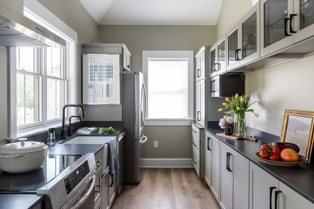 Galley Kitchen Ideas to Maximize Style and Function